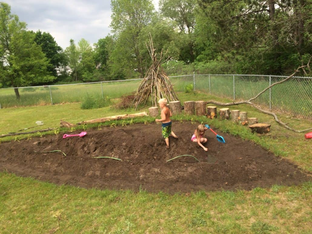 How to Make a Mud Pit for Summer Fun | Embracing Motherhood