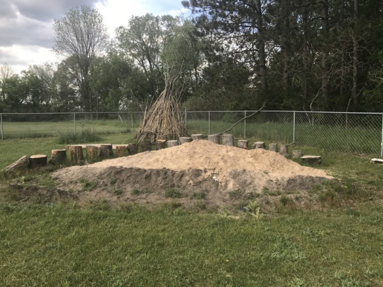 How to Make Stepping Stumps | Embracing Motherhood